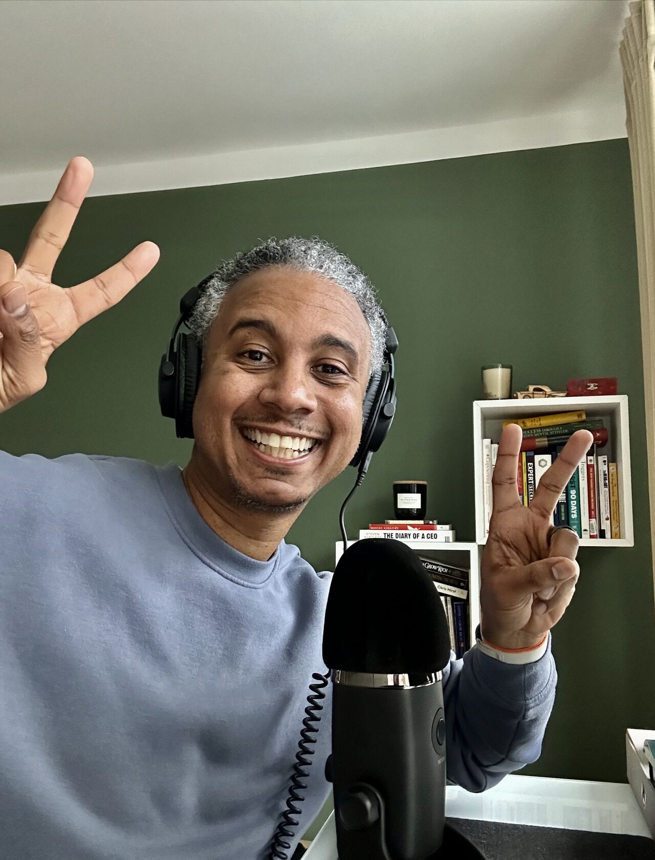 10 Ways to Start a Standout Podcast (With Help From the Experts ...